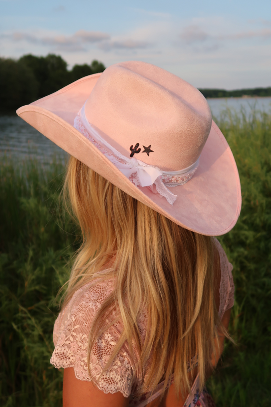 Custom Cowboy Hat Bar for events, private parties, weddings, pop-ups ...